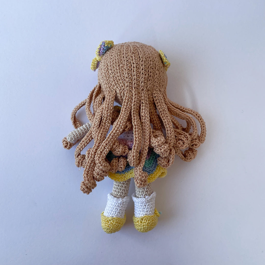 Iris Doll | BusyKnots